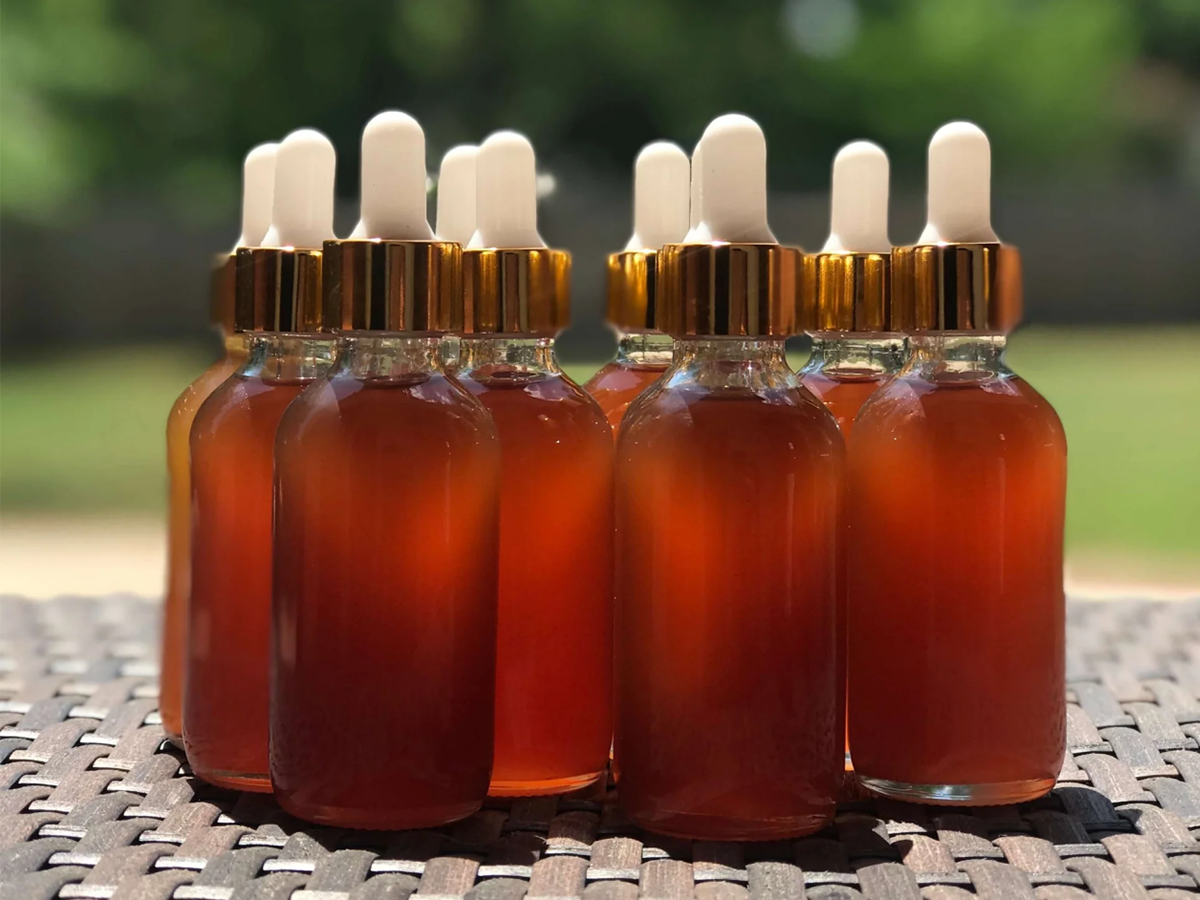 Hair Conditioner vs Hair Oil: What’s the Real Difference? - Empowering ...