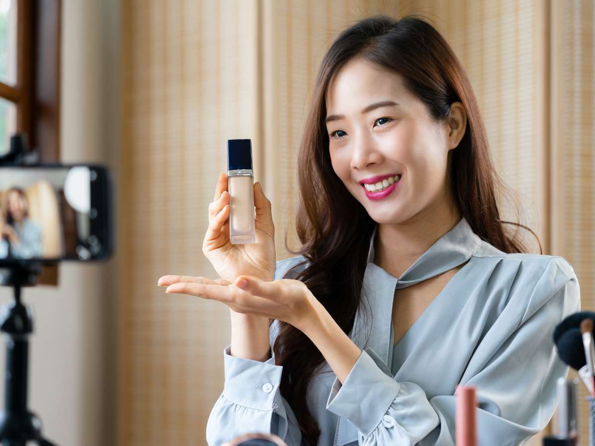 How Much is the Makeup Industry Worth - Empowering your brand with our ...